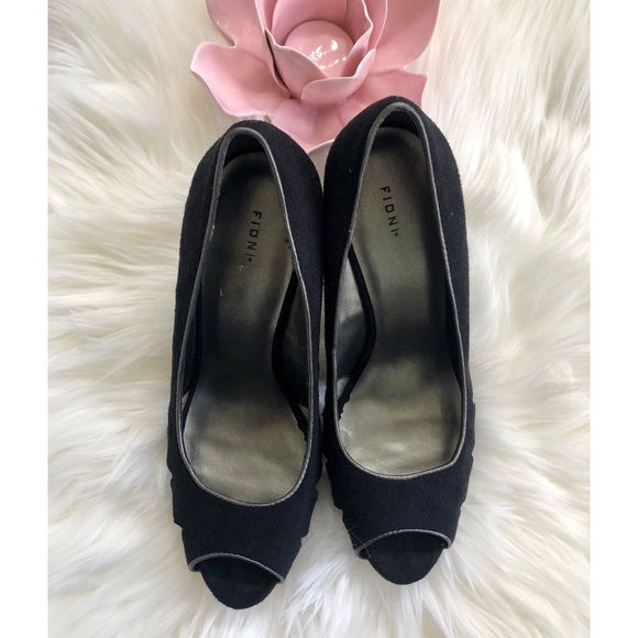 FIONI Clothing | Shoes | Black High Heeled Pumps | Poshmark
